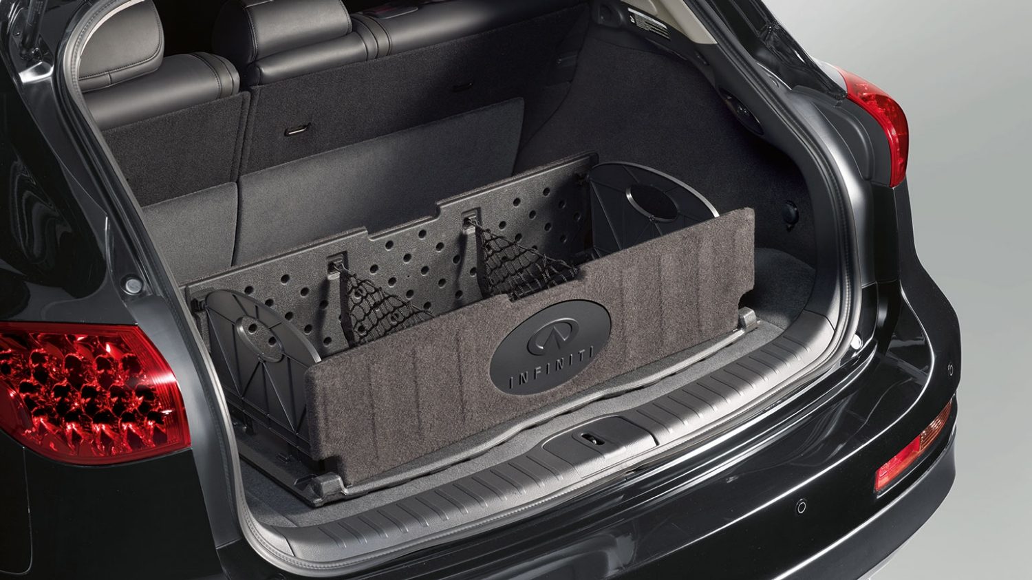 INFINITI QX70 Accessories - Alloys, Tow bars & More