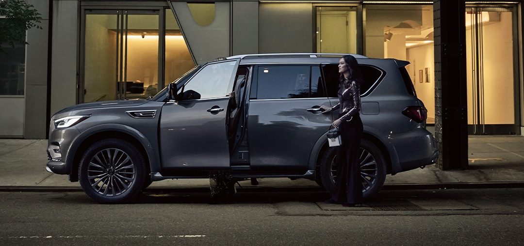 2024 INFINITI QX80 Luxury 7-8 Seater SUV | INFINITI Global