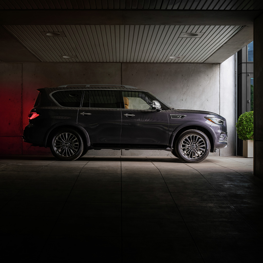 2024 INFINITI QX80 Luxury 7-8 Seater SUV | INFINITI Global